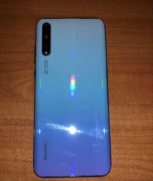 Телефон Huawei y8p