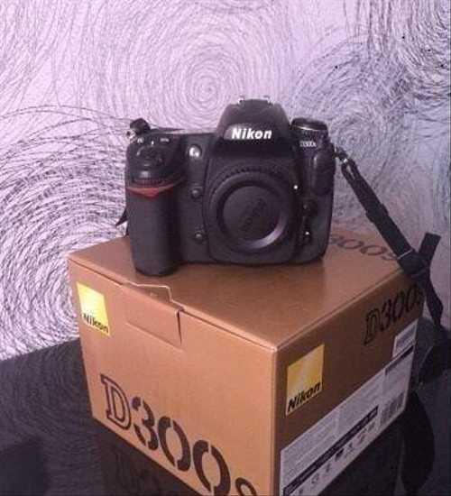Nikon d300s CB910 Nikkor 18-30