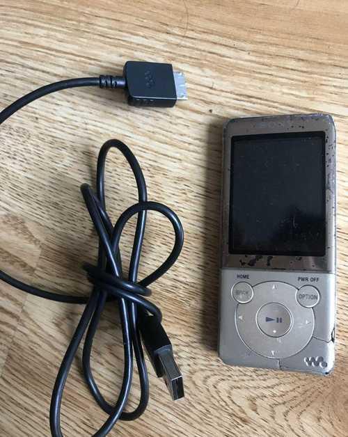 Плеер sony Walkman+Кабель USB Sony WMC-NW20MU