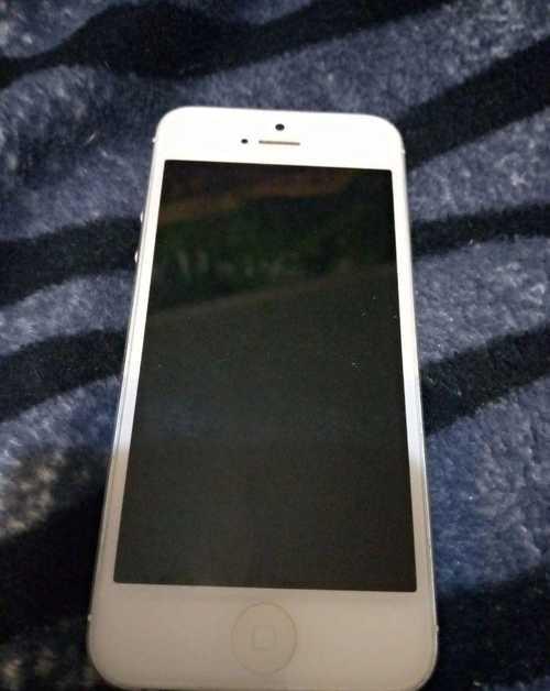 Продам iPhone5