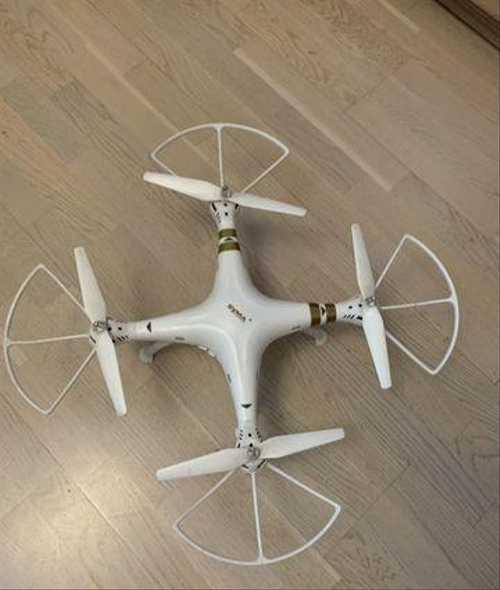 Квадрокоптер syma x8