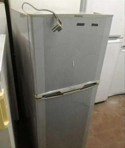 Двухкамерный Холодильник бу elenberg в Омске
