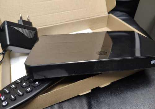 Ресивер Триколор Ultra HD GS B527