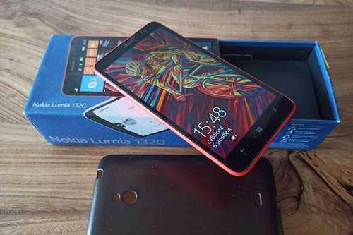 Смартфон Nokia Lumia 1320 (оранжевый)