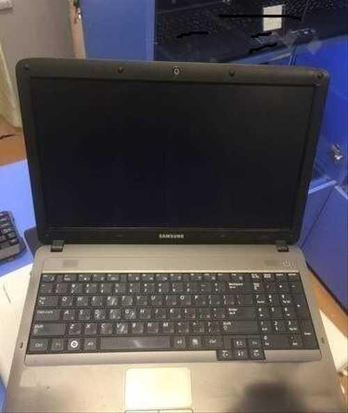Ноутбук 15.6" Samsung NP-R540 Intel