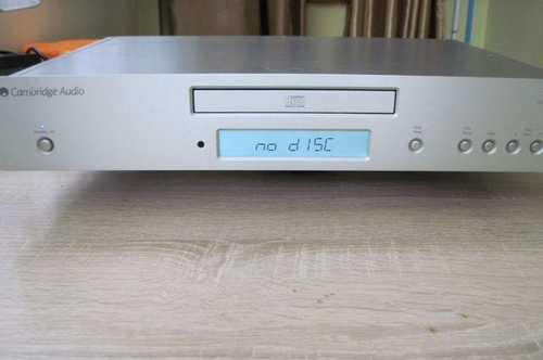 Б\У CD проигрыватель Cambridge Azur 340 c