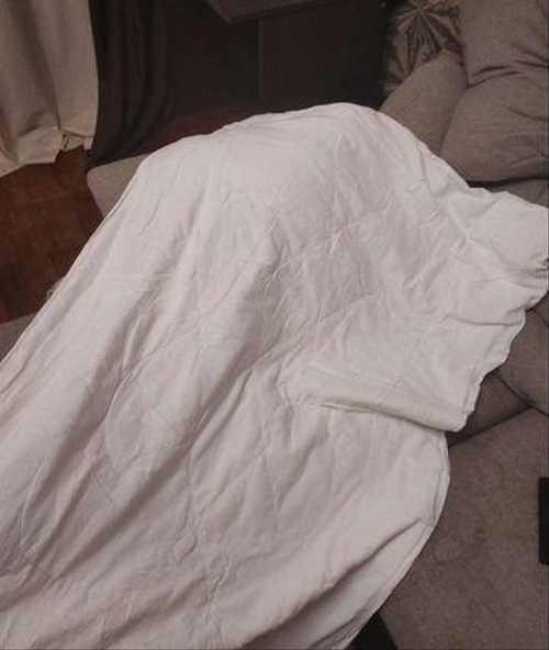 Подушка и одеяло в детскую кроватку