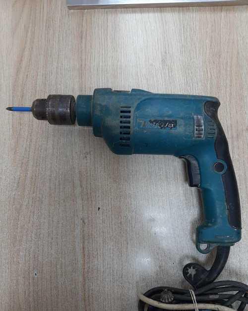 Дрель ударная Makita HP1620 650 Вт арт.696897/994