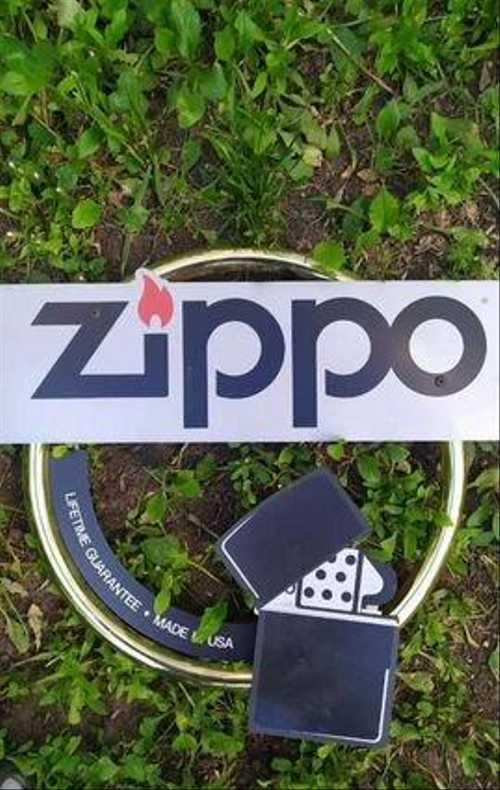 Рекламная вывеска Zippo