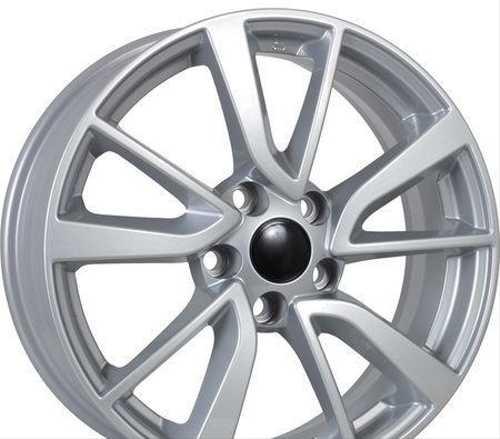 Кик Реплика кс699 R17x7 5x114.3 ET40 CB66.1 Silver