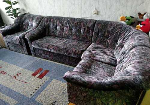 Угловой диван + кресло