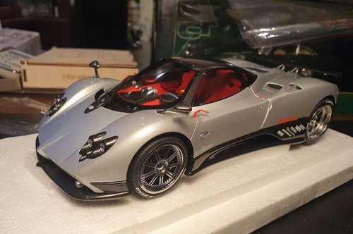 1:18 Almost Real Pagani Zonda F 2005