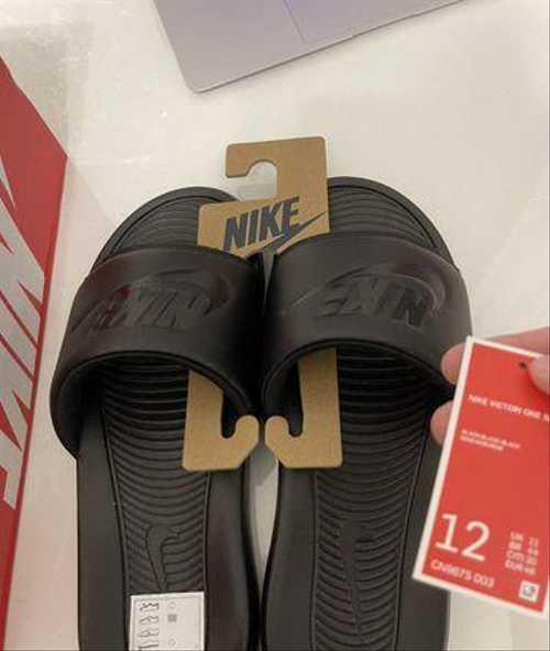 Сланцы nike