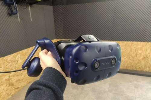 Система виртуальной реальности HTC Vive PRO