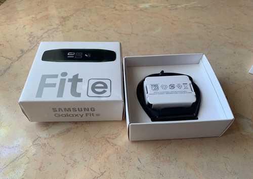 Фитнес-браслет SAMSUNG Galaxy Fit E SM-R375 Black
