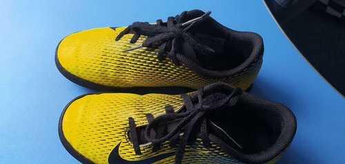 Сороконожки Nike р. 34