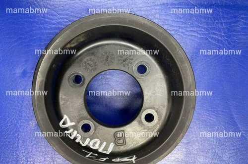 Шкив помпы M54 BMW E39 E38 E53 E60 Z4 E85 E46 X5