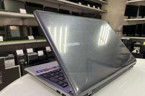 Ноутбук Samsung NP355U5C-S04RU