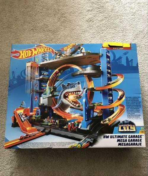 Hot wheels hw ultimate garage