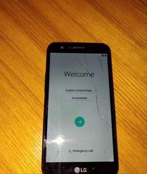 LG K10 2017 (работает, экран с трещинами)