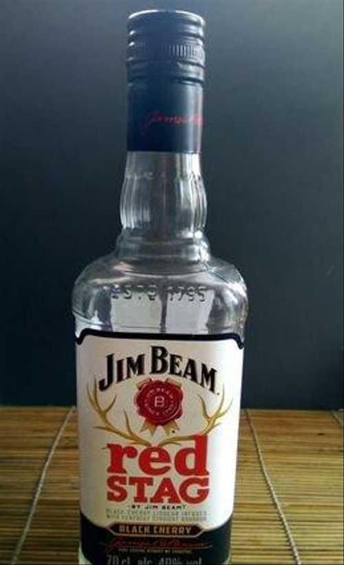 Джим бим вишневый. Пустая бутылка Джим Бим. Джим Бим ред стаг. Jim Beam Red Stag. Джим Бим Уайт виски.