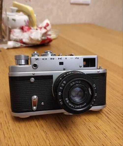Зеркальный фотоаппарат Zorki-4