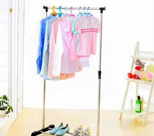 Напольная передвижная стойка для одежды*