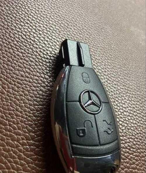 Usb флешка Mercedes-Benz
