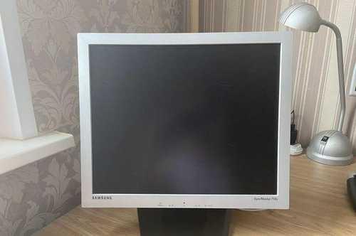 Samsung SyncMaster 710V Москва | Festima.Ru (371151150)