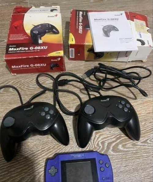 Sega Megadrive portable + 2 геймпада