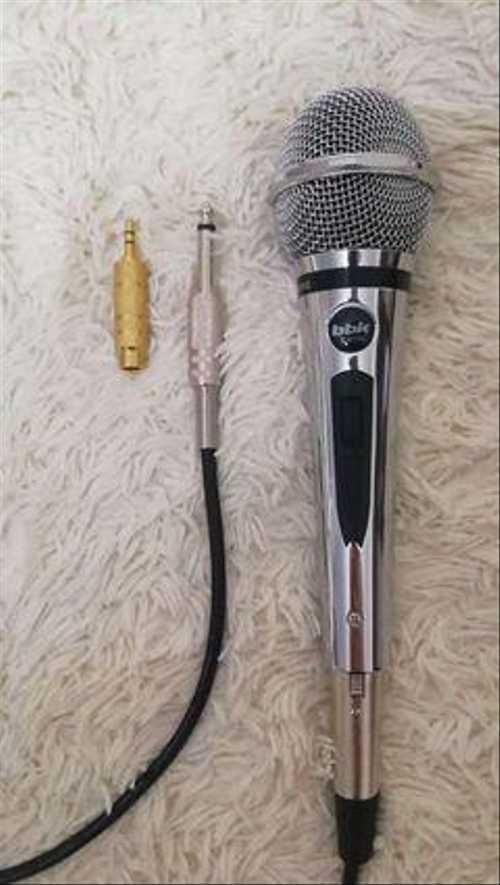 Микрофон для караоке BBK CM131