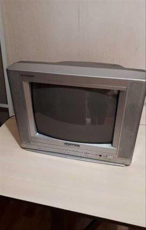 Телевизоры бу омск. Телевизор Hyundai ламповый.