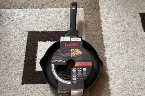 Сковородка-гриль Tefal Sensoria