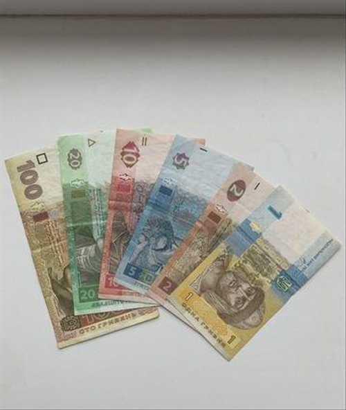 Банкноты Украины гривень и карбованец