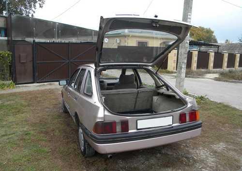Дверь багажника Ford Sierra