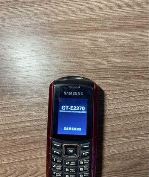 Телефон Samsung GT-2370