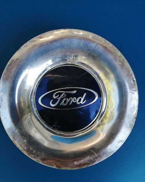 Колпак на ступицу Ford