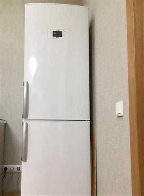 Продаю холодильник LG nofrost