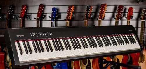 Цифровое пианино Roland + Стойка