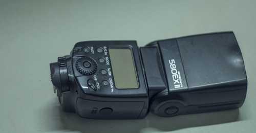 Фотовспышка Canon SpeedLight 580 EX II