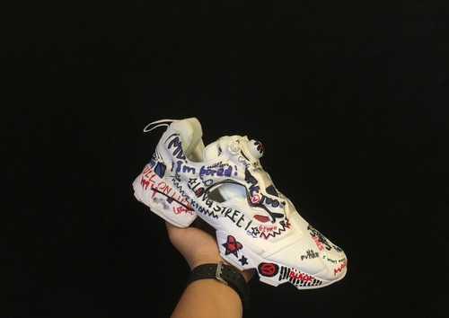 Кроссовки Reebok Insta Pump x Vetements