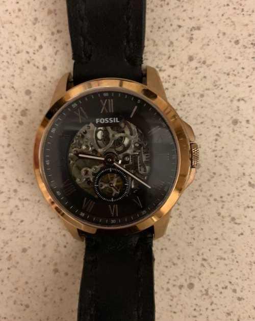 Часы Fossil