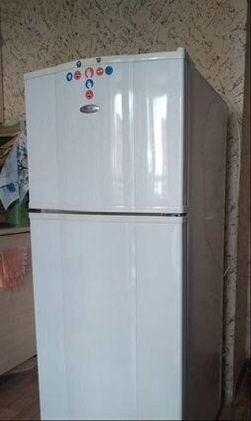 Холодильник Whirlpool WBM 246 WH