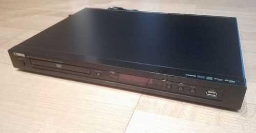 Yamaha DVD-S663 black