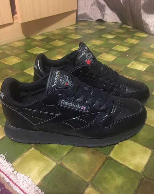 Reebok Classic Black 40р