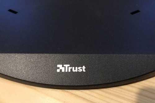 Подставка охлаждающая доя ноутбука Trust 8050