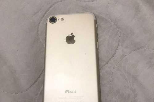 Телефон iPhone7 32 gb