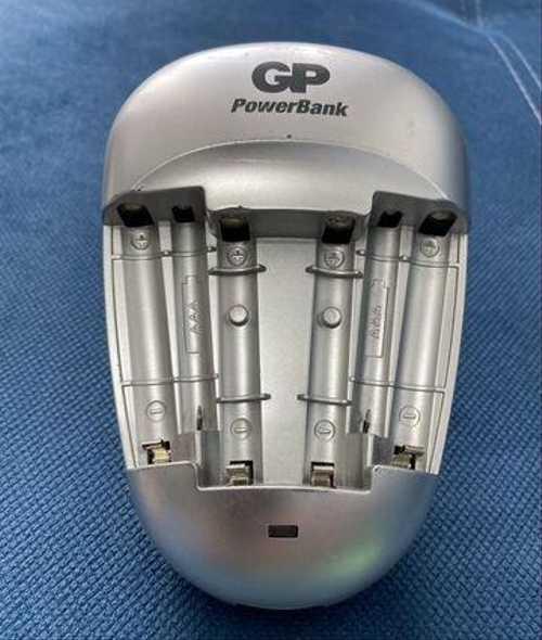Зарядное устройство GP PowerBank Quick3