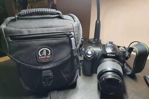 Nikon D50 kit + объектив + чехол