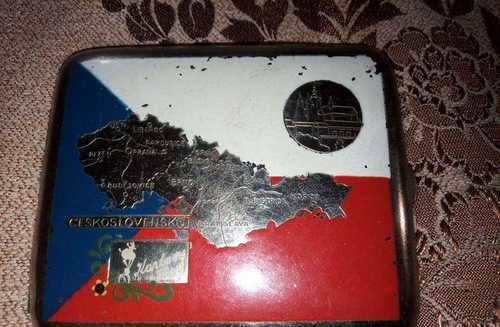 Чехословакия чсср. Портсигар Карта, флаг. Металл
